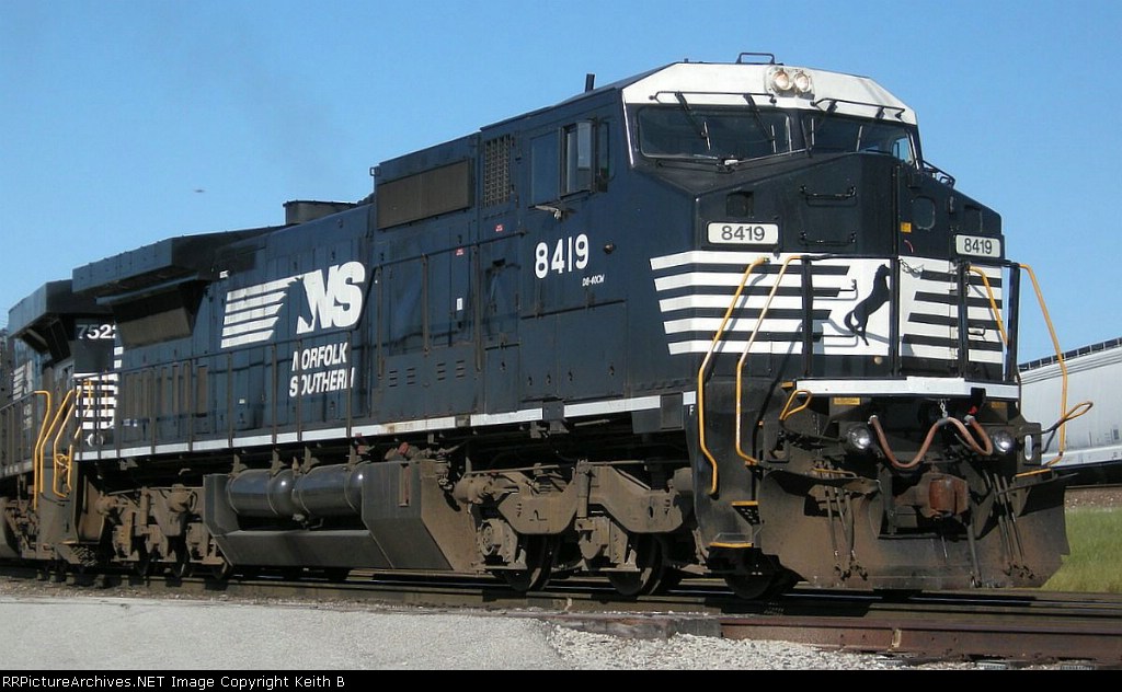 NS 8419